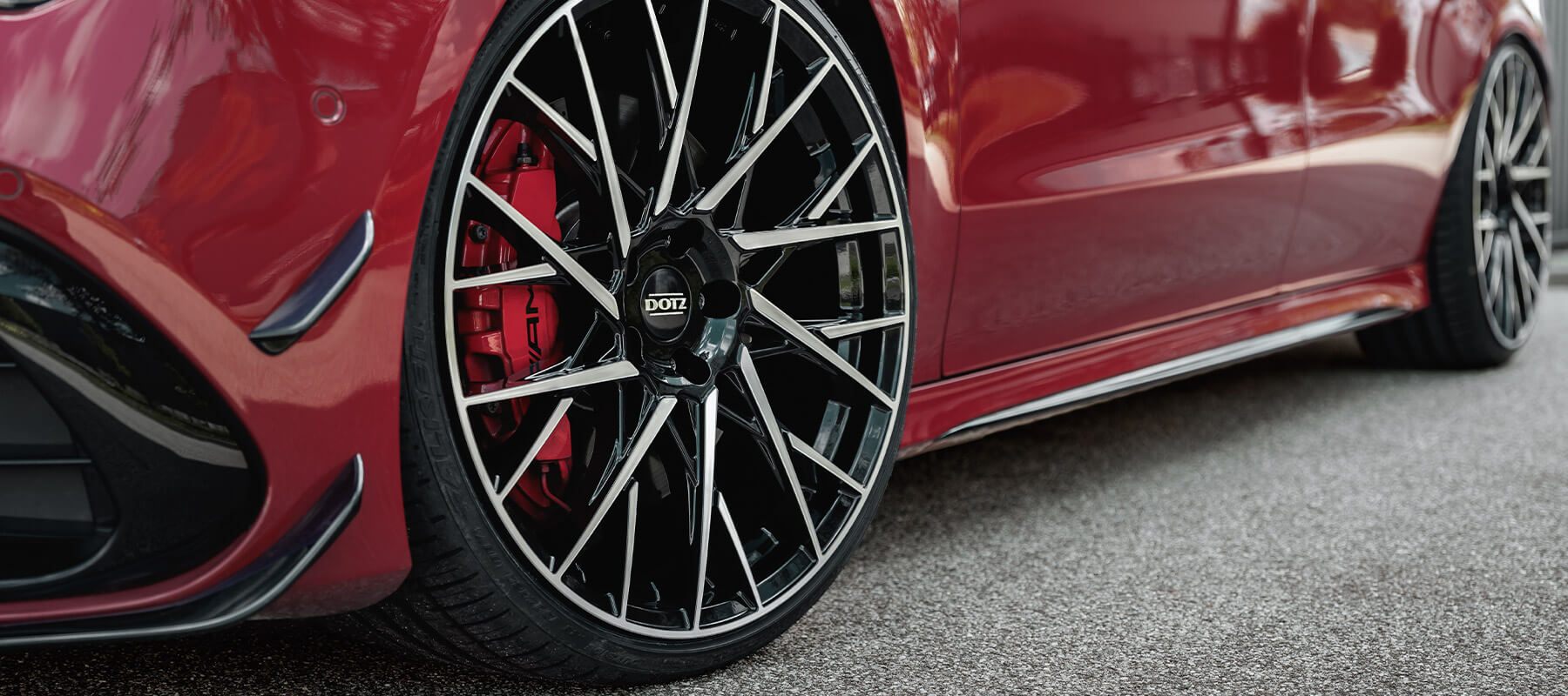 The online world of DOTZ