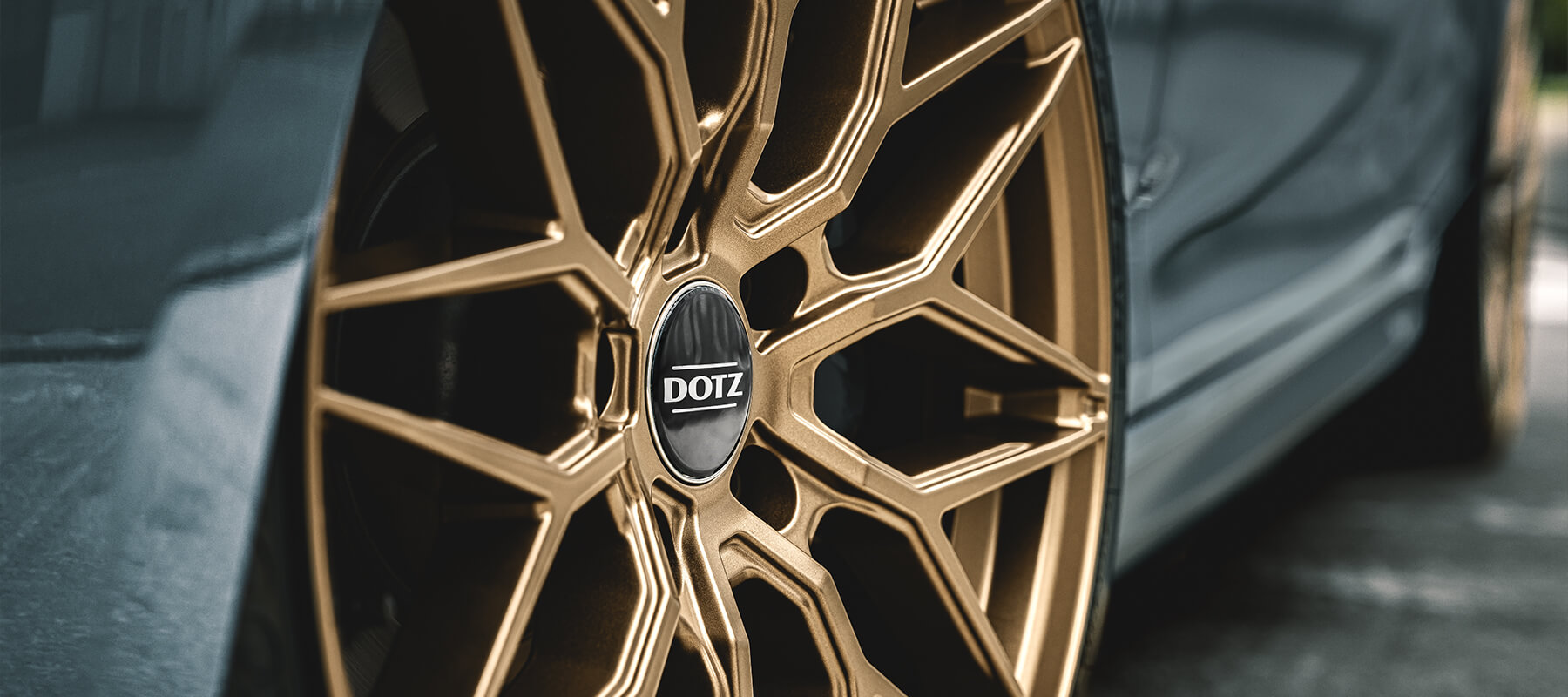 FOR A SPORTY DAY-TO-DAY LIFE